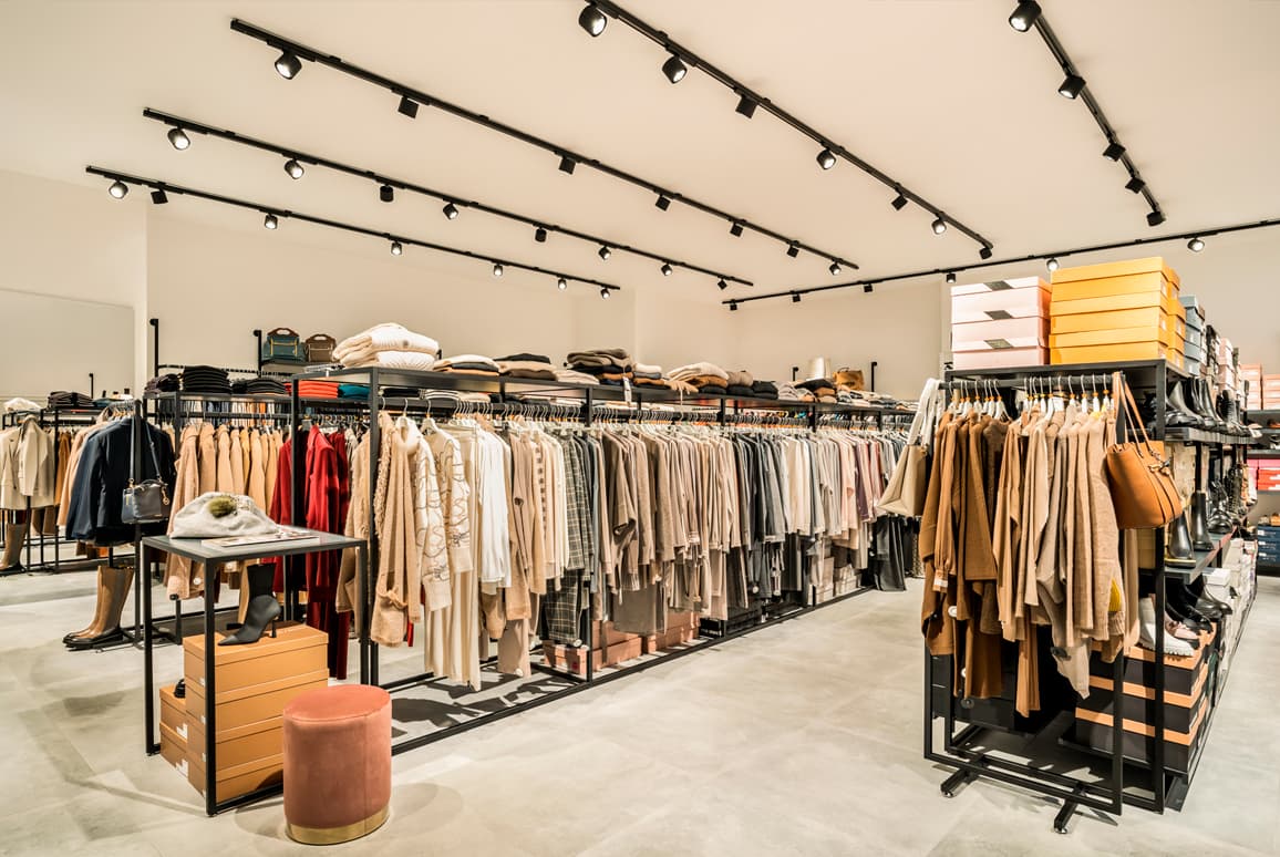 Arredamento negozi abbigliamento