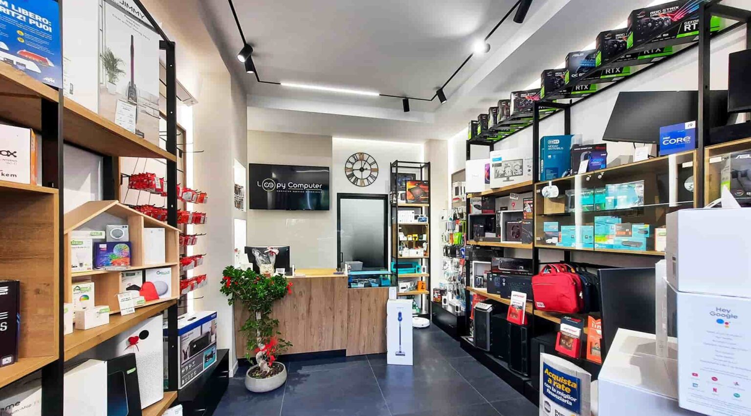 Arredamenti per negozi di intimo